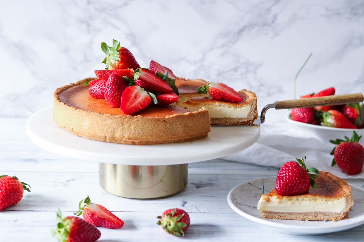 Cheesecake neboli koláč se sýrem a jahodami - Zdravě živená